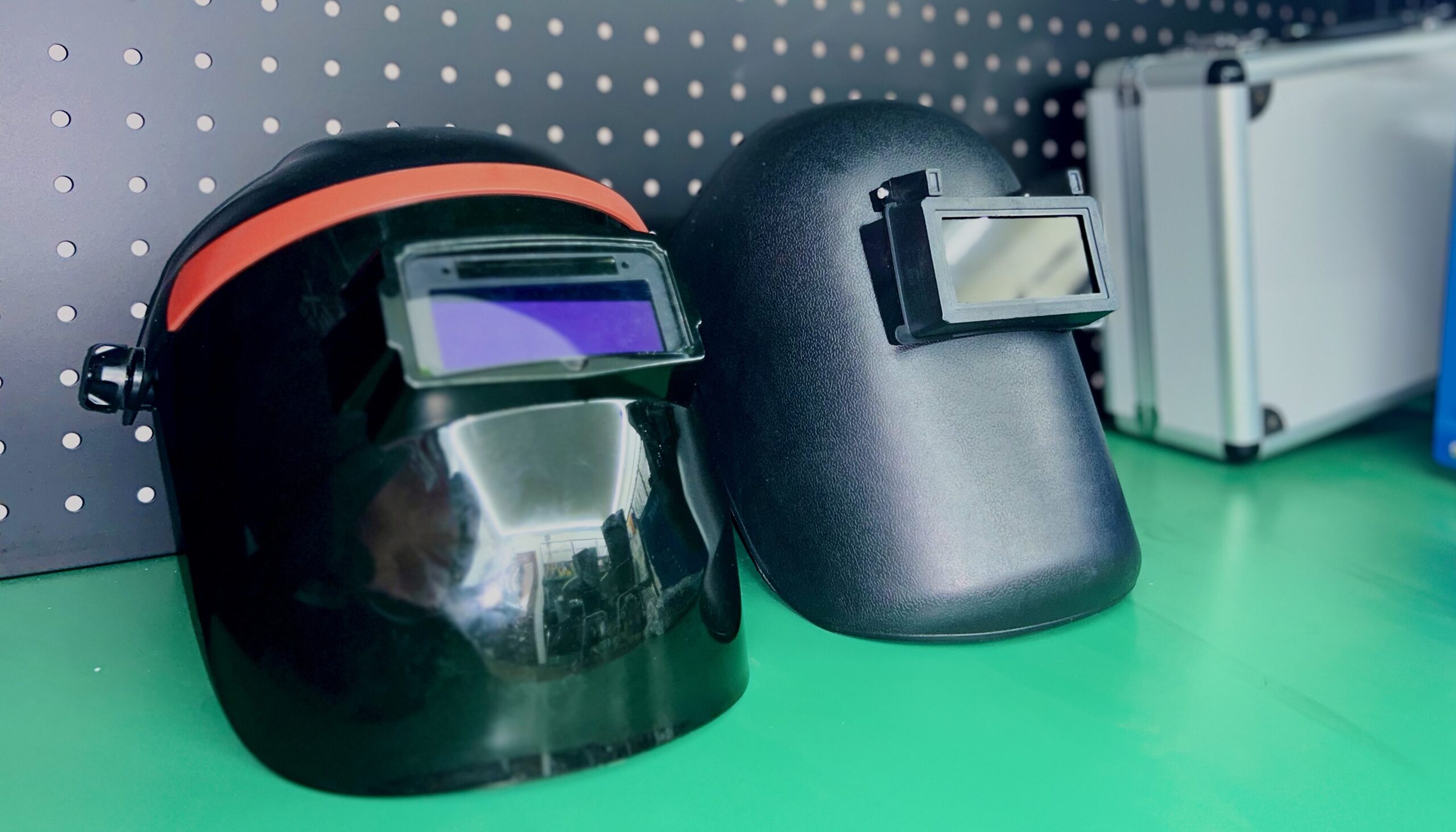 Shielding Sparks & Safety: A Comprehensive Guide to Choose the Perfect ...